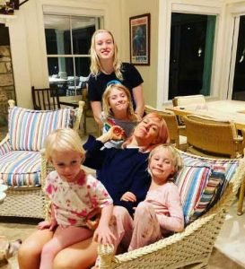 Everything About Hannah Gibson: Story of Mel Gibson's Eldest Daughter ...